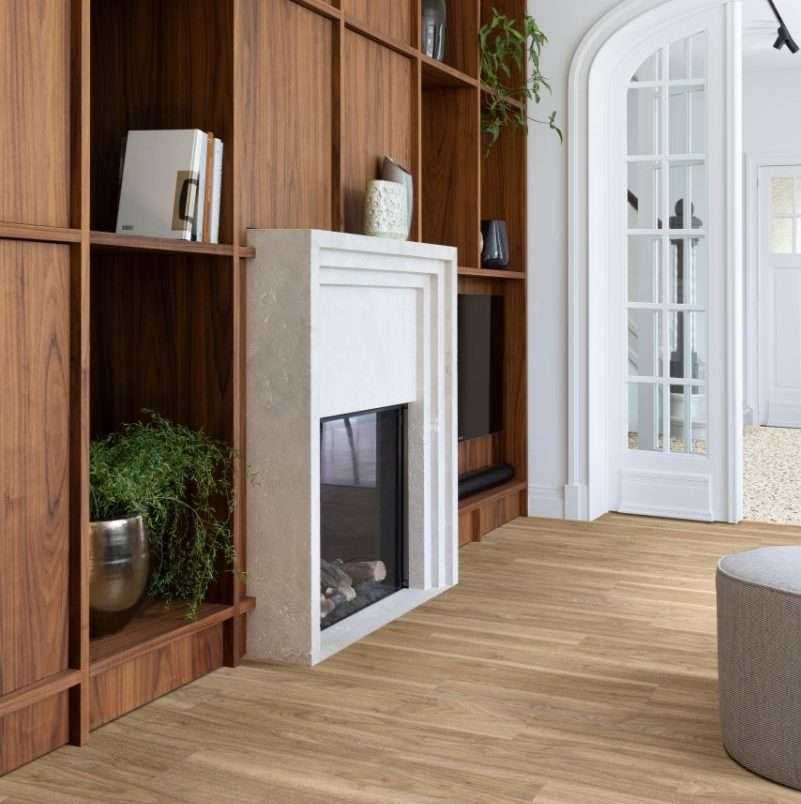 Moduleo Roots Transform English Walnut 20226 | laminaatxxl.nl